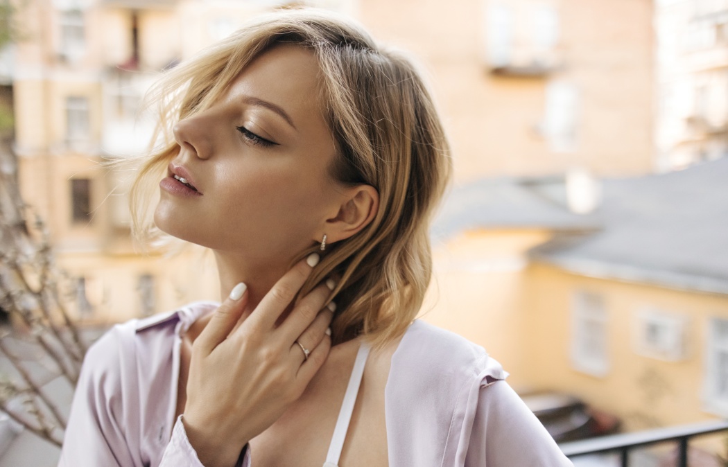 Don’t Trust Your Ears to a Mall Employee – Sara Justice Has Luxury Ear ...